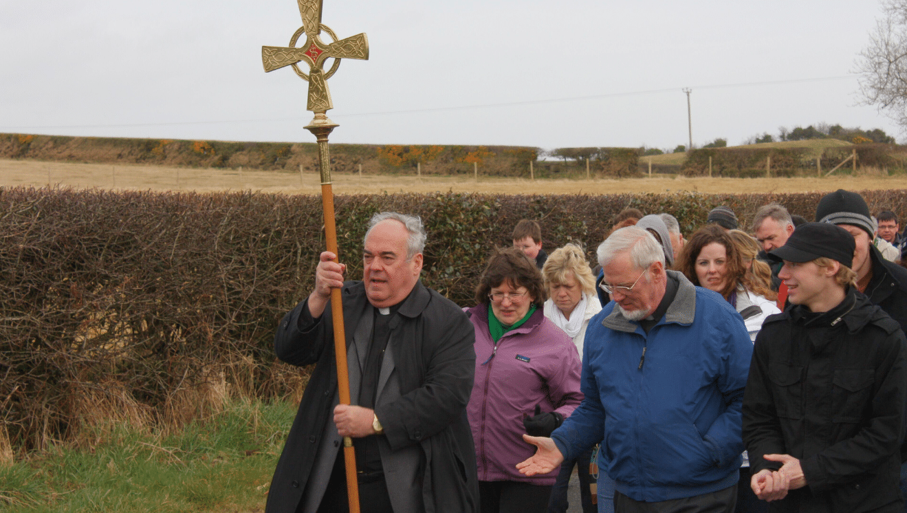 The Procession in Anglican Worship - Anglican Compass