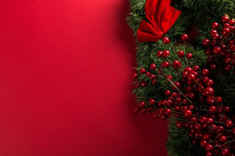 The 12 Days of Christmas: The Ultimate Guide to Christmastide